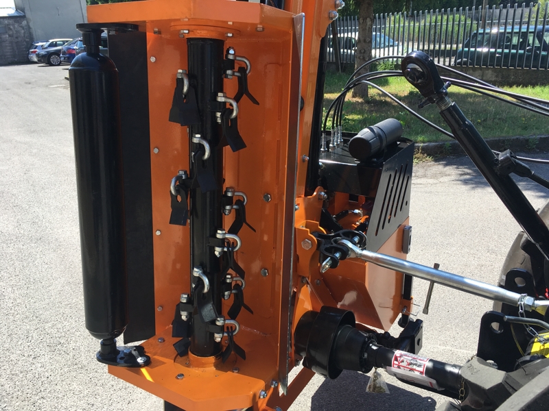 Tractor-mounted hedge cutter - AIRONE-80